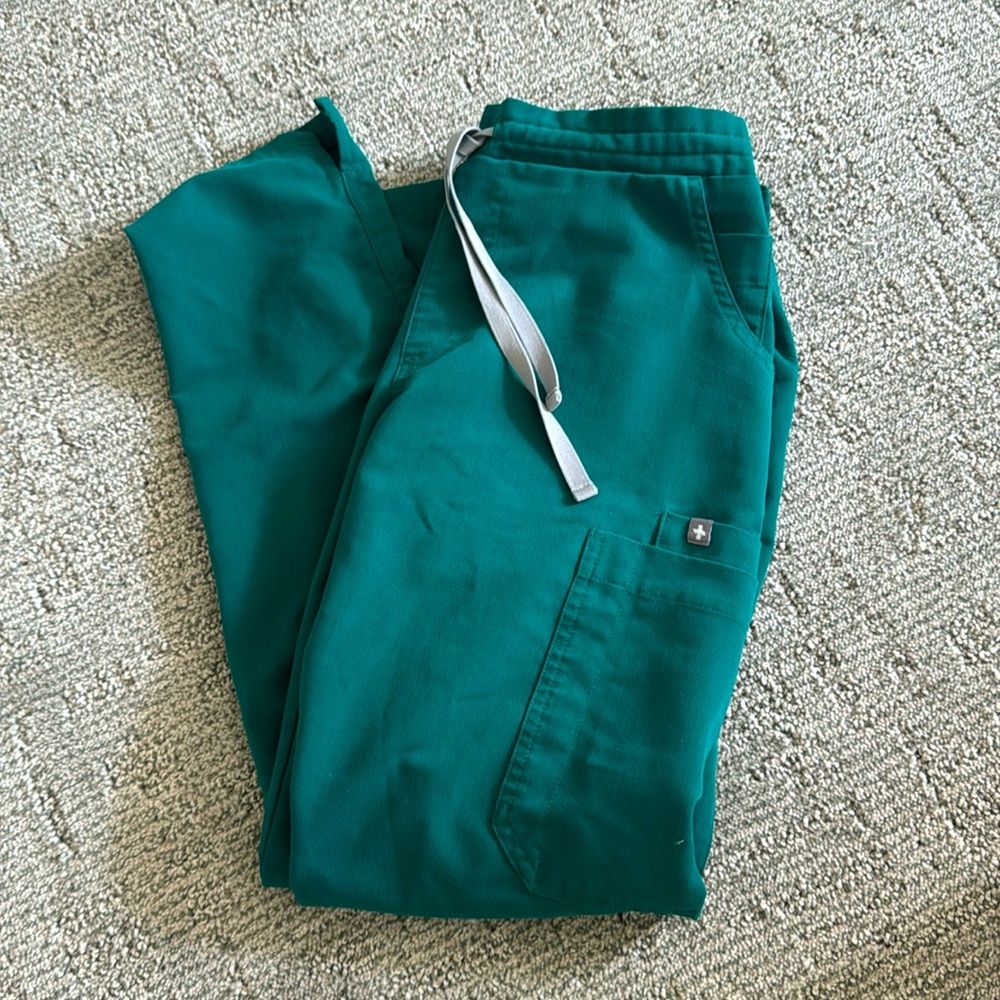 Hunter Green Yola Figs - Gem